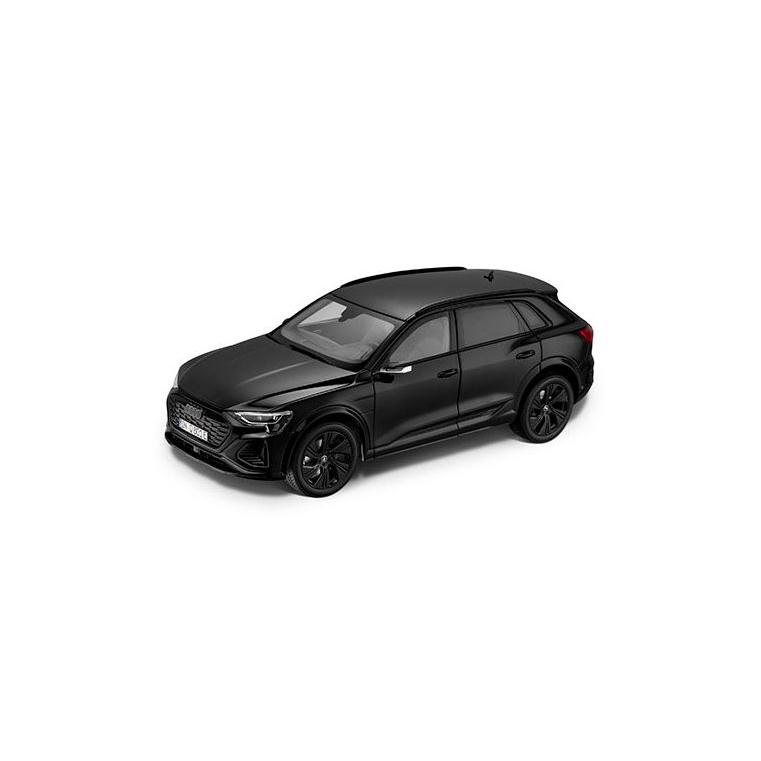 アウディ Audi Q8 e-tron,myth black,1:18 : SHIFT FACTORY - 通販 - Yahoo!ショッピング