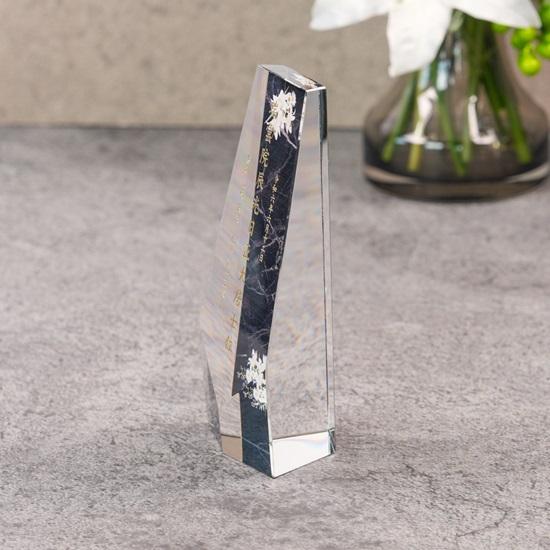 クリスタル位牌 KH-4UVS大理石(大)サンドブラスト加工 カラー印刷バージョン : おぶつだんの志喜屋 - 通販 - Yahoo!ショッピング