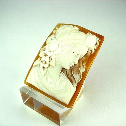 シェルカメオ 手彫り 40×30mm ジュエリールース df256 :df256:ジュエリーshinwa - 通販 - Yahoo!ショッピング