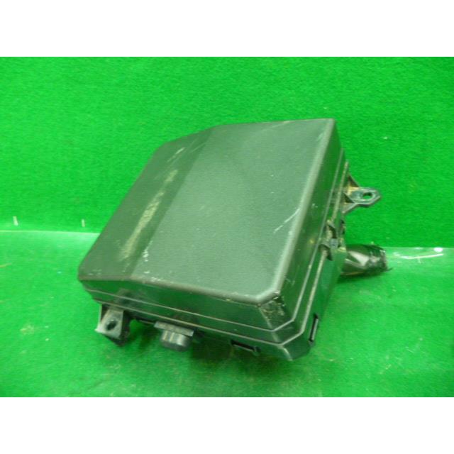 RVR DBA-GA4W ヒューズボックス 8565A266 : Shirato Auto Parts - 通販 - Yahoo!ショッピング