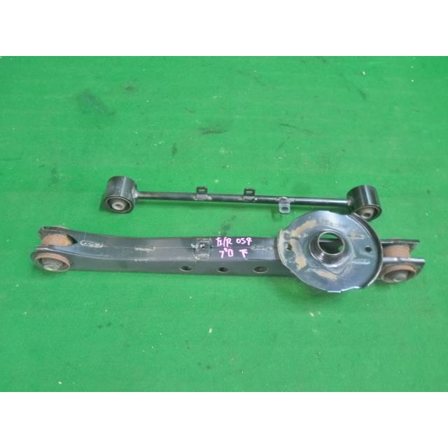 プロボックス DBE-NSP160V 左Rロアアーム 48720-52030,48710-52070(アッパー) : Shirato Auto ...