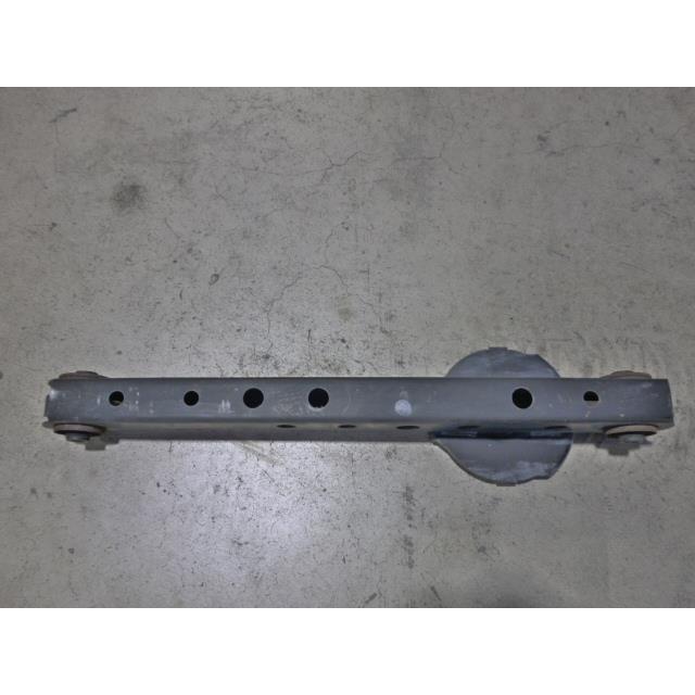サクシード DBE-NCP160V 右Rロアアーム 48720-52030 : Shirato Auto Parts - 通販 - Yahoo ...