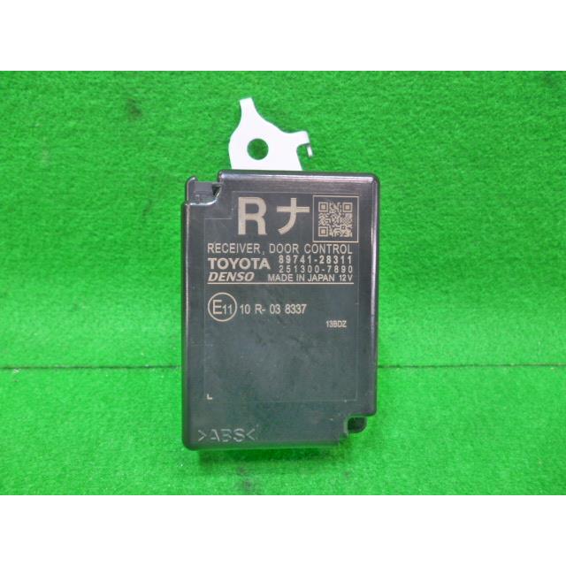 NOAH ノア DBA-ZRR80G その他 コントロールユニット 89741-28311,251300-7890 : Shirato Auto Parts - 通販 - Yahoo!ショッピング