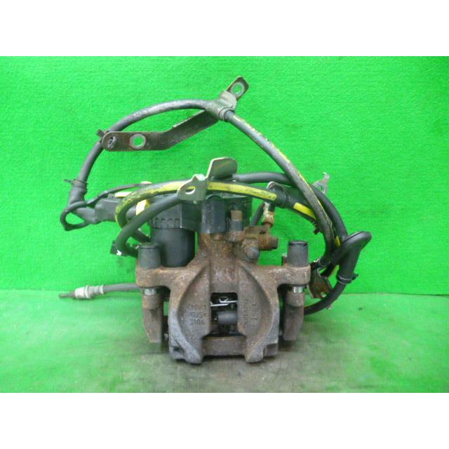 レヴォーグ DBA-VM4 右Rキャリパー 26692AL000 : Shirato Auto Parts - 通販 - Yahoo!ショッピング