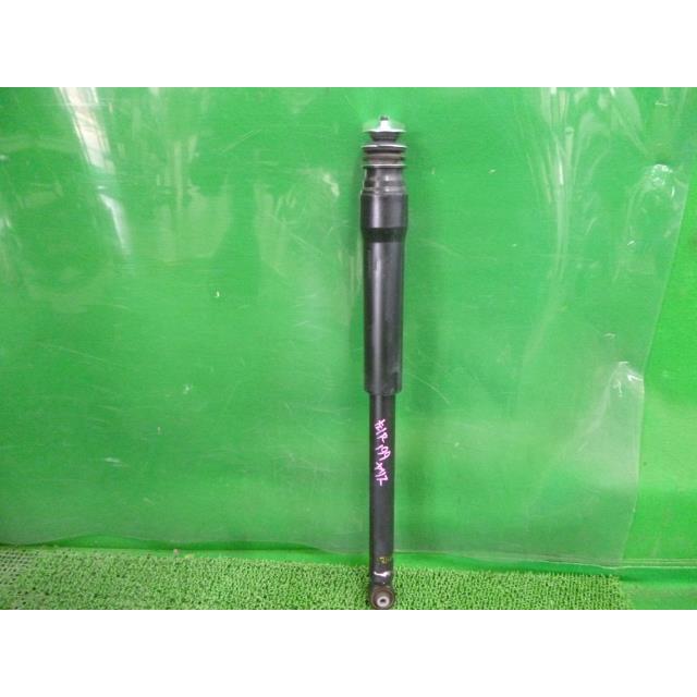 ヤリス 6AA-MXPH10 左Rショックアブソーバー 48530-K0030 KF02 48750-K0010 : Shirato Auto ...