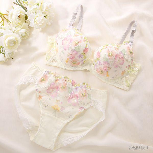 Wing ワコール ウイング KB2722 後ろ姿きれいブラ ブラジャー CD 胸ふっくら 脇すっきり 脇高 25SS Wacoal 大きいサイズ : SHIROHATO(白鳩) - 通販 ...