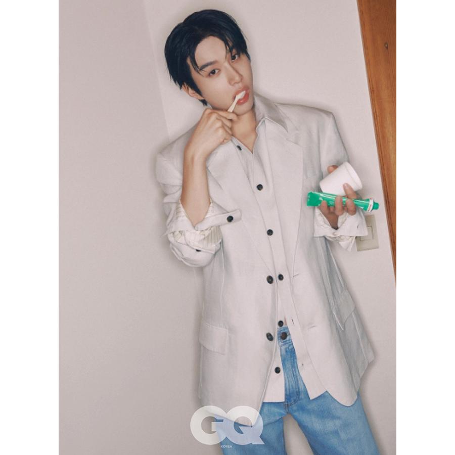 【和訳付】【4種セット】2025年 2月号 GQ KOREA BLACKPINK ROSE / NCT JAEHYUN, JUNGWOO 画報 インタビュー 韓国 雑誌 MAGAZINE【安心 ...