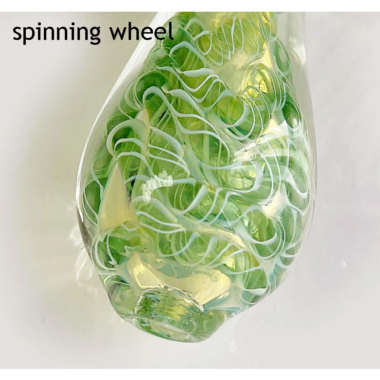 繊細なピンストライプのガラスパイプ spinning wheel GP0083 :GP0083:HEAD-SHOP 湘南堂 - 通販 - Yahoo!ショッピング