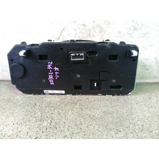 ソリオ DBA-MA15S スピード メーター Z2S 34100-54M00 : 有限会社 昭和メタル アウトレット - 通販 - Yahoo!ショッピング