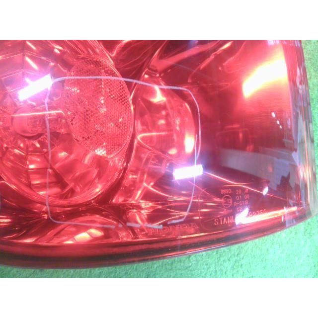 エレメント UA-YH2 左テールランプ 4WD G511M P2750 : 有限会社 昭和メタル アウトレット - 通販 - Yahoo!ショッピング