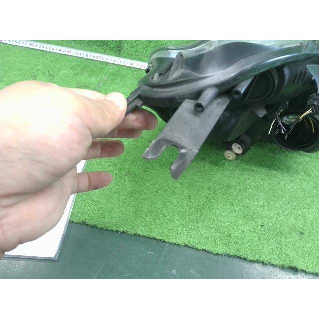 ルノー ルーテシア ABA-RM5M 左 ヘッド ランプ ライト : 有限会社 昭和メタル アウトレット - 通販 - Yahoo!ショッピング