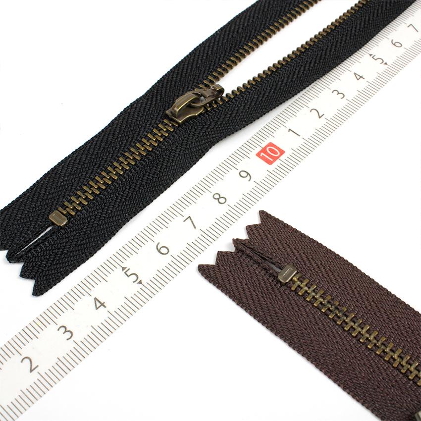 クラフトハートトーカイ YKK アレンジ メタルファスナー AG 20cm | ファスナー ジッパー アンティークゴールド ポーチ ハンドメイド 手芸 手作り : 手芸材料の通販シュゲール ...