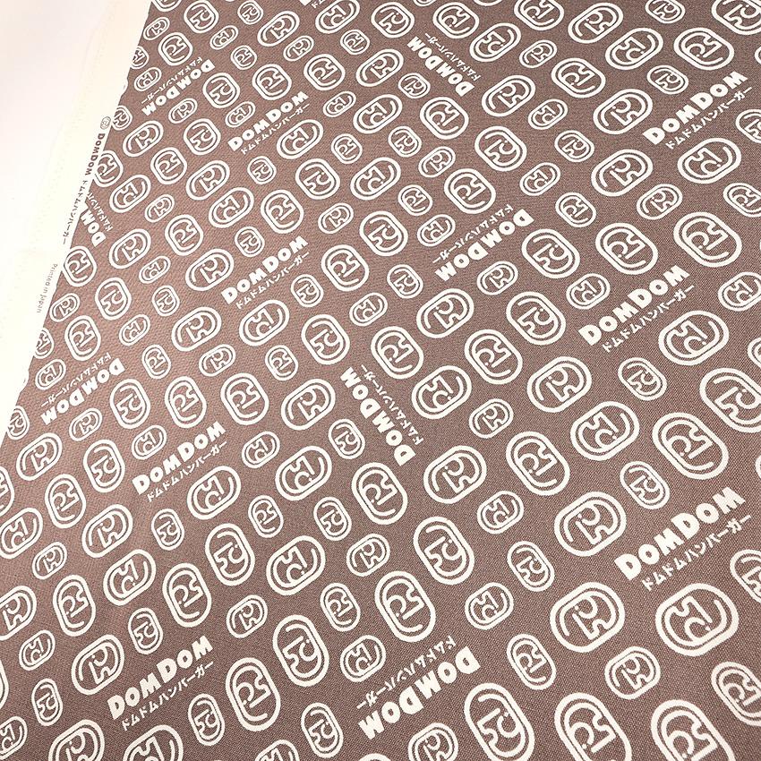 クラフトハートトーカイ ドムドムハンバーガー ロゴ オックス 1m カットクロス | 生地 布 布地 はぎれ カット布 コットン100％ 企業コラボシリーズ DOMDOM ドムドムバーガー ...
