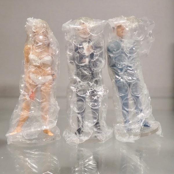 CORGI ICON 007 James Bond、DR.NO、Honey Rider3体付き 限定スペシャル ジオラマセット ダイキャスト ...