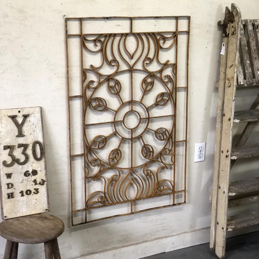 Y-330 W68×H103 大型アンティーク アイアン フェンス ビンテージ エクステリア ガーデニング サビ 鉄格子 シャビー stk : 種to家 - 通販 - Yahoo!ショッピング
