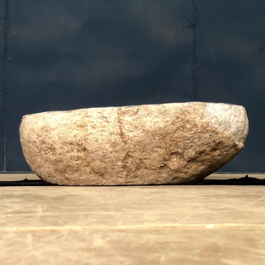 Z-079 W48×H33×H16 天然石の手洗いボウル 洗面ボウル 手洗い鉢 エクステリア ガーデニング 和風 店舗リノベーション 川石 stk : 種to家 - 通販 - Yahoo!ショッピング