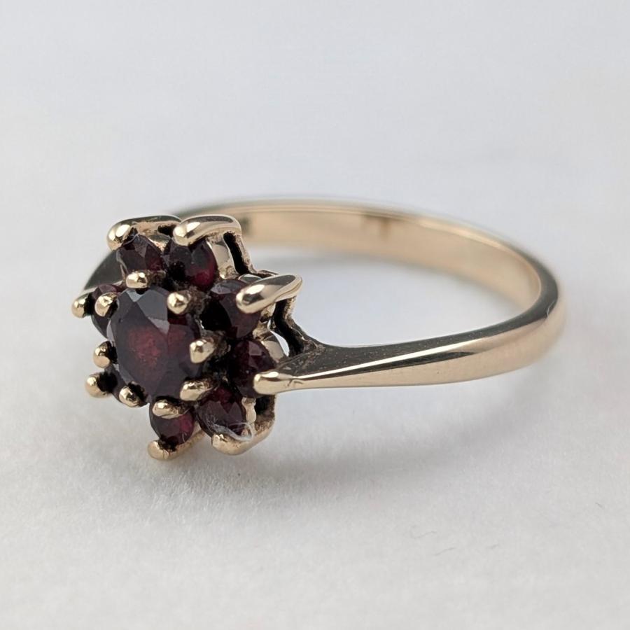 英国ヴィンテージ ジュエリー 9ctゴールド＆ガーネットリング 2.3g（12号） 指輪 : アンティークショップSILVER-LUG - 通販 - Yahoo!ショッピング