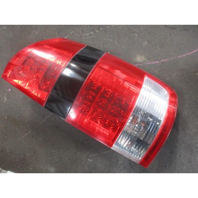 トヨタ AZR60 ノア 右・テールランプ ブレーキ 28-184 : bl-379511-97792759 : 株式会社エース金属 - 通販 ...