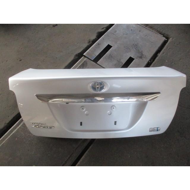 トヨタ NKE165 カローラアクシオ トランクパネル リア 64401-12D40 1F7 : bl-388388-101099251 ...