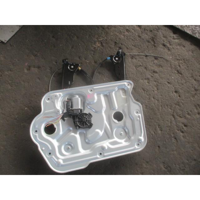 ニッサン KJ10 デュアリス 右・Fレギュレータモーター フロント 80770-JD000 : 株式会社エース金属 - 通販 - Yahoo ...