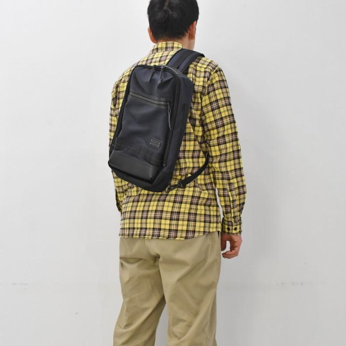 master-piece MSPC master-piece(マスターピース) RISE(ライズ) 縦型ボディーバッグ 02263-v2 ネイビー ボディバッグ ワンショルダーバッグ スリング ...