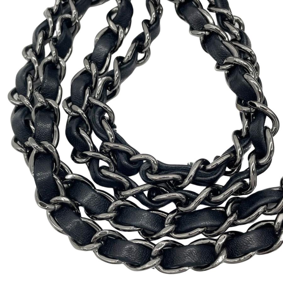 CHANEL シャネル マトラッセ28 ダブルチェーンショルダーバッグ CHANEL シャネル マトラッセ28 ダブルチェーンショルダーバッグ