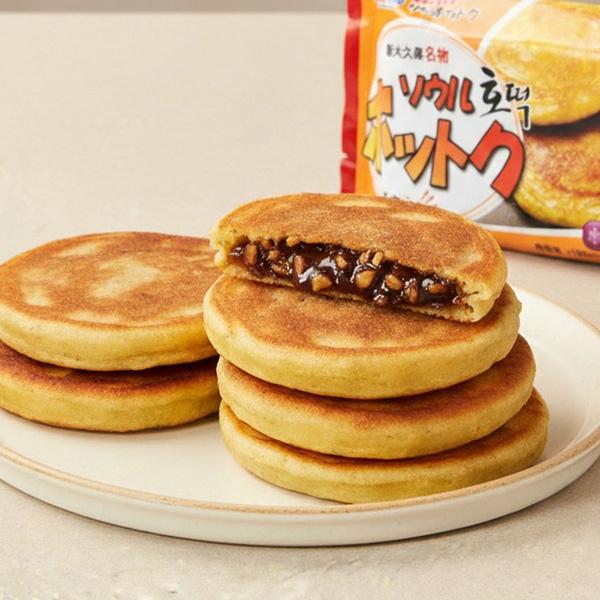 ソウルホットク 新大久保名物 / 180g(60gX3枚) ソウル手作りホットク 韓国の屋台スイーツ もちもちの生地 ホットック（冷凍） : RURUストアー - 通販 - Yahoo!ショッピング