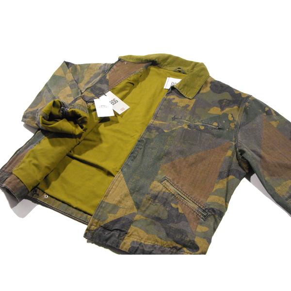 Urban Outfitters BDG【ダック地★プリントで作り込んだビンテージ感】迷彩 ジップアップ ワークジャケット【カーキ/ブラウン ...