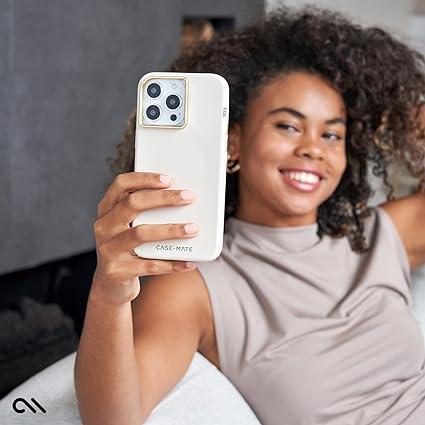 iPhone15シリーズ カメラレンズ保護 12FT 落下防止 シリコン カバー ベージュ 15/15Pro/15Plus/15ProMax ケース 耐衝撃 薄型 軽量 ワイヤレス充電 送料 ...