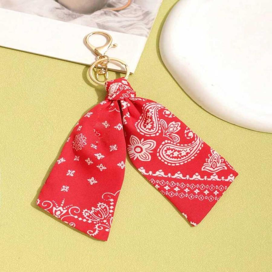 バッグ チャーム ストラップ ふわふわ 星 スター かわいい キュート 全4色 アクセサリー おしゃれ ファッション ペンダント 送料無料 ...