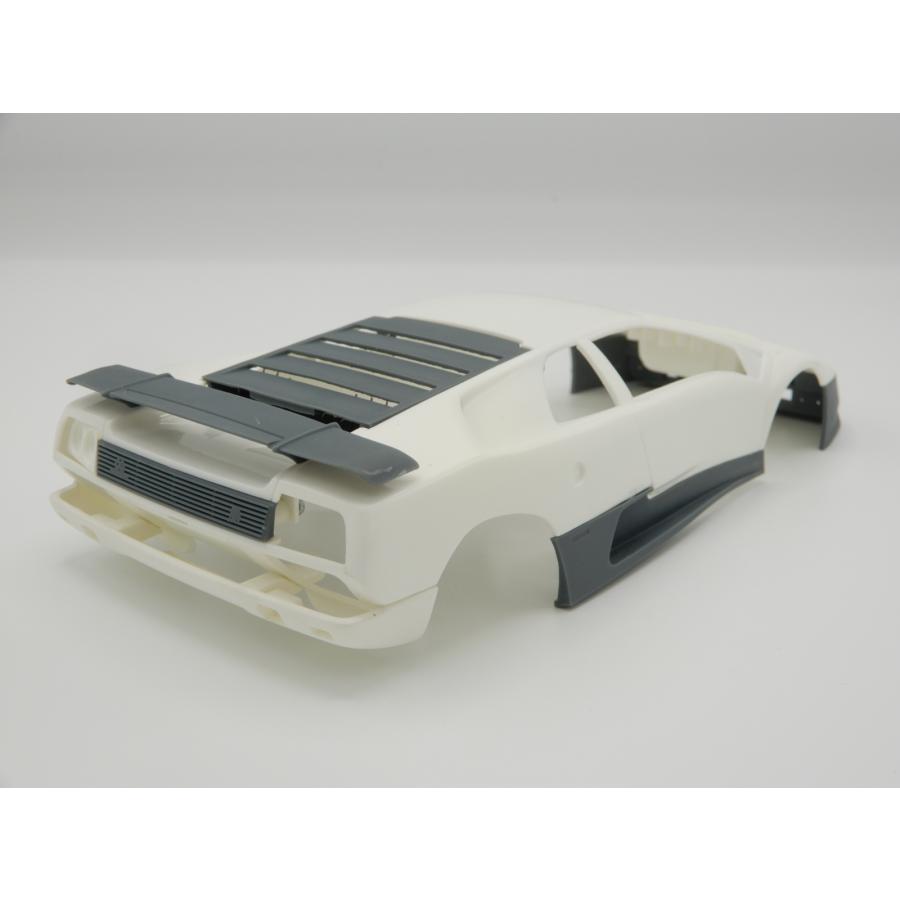 SMC TKP-002 1/24 ディアブロ SE30 コンバージョンキット : SMC-zero - 通販 - Yahoo!ショッピング