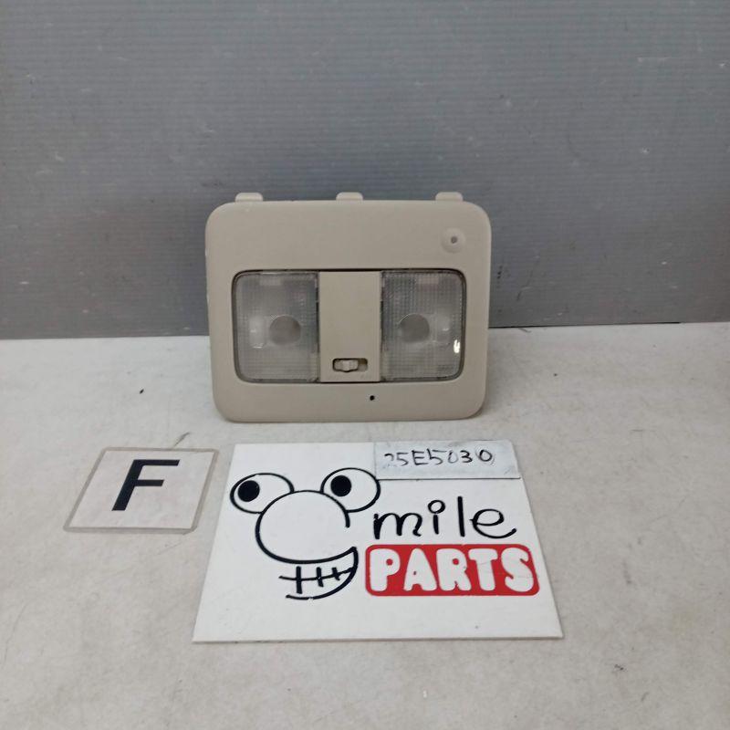 NC25／C25 セレナ 純正 フロントルームランプ 1A5−14−3/25E5030*同梱不可 : スマイルパーツ1号店 - 通販 - Yahoo!ショッピング