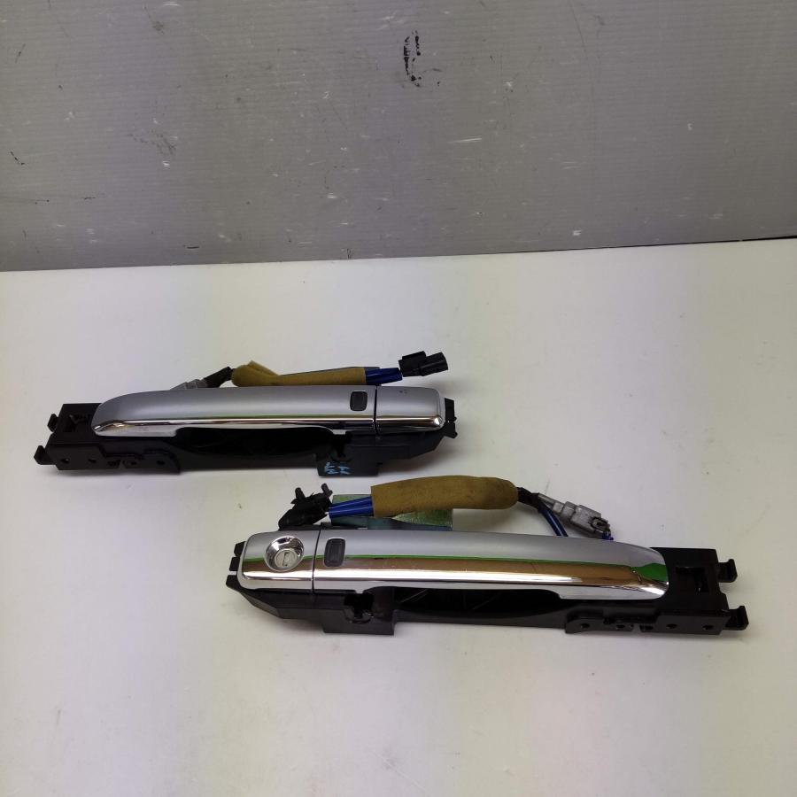 FC26／FNC26 セレナ 純正 左右フロントアウターハンドル 2Z5−1−6/24C3704*同梱不可 : スマイルパーツ1号店 - 通販 - Yahoo!ショッピング