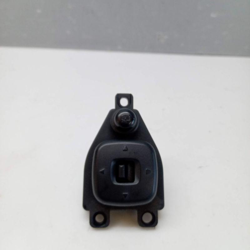 DC5W ベリーサ 純正 ドアミラースイッチ 2Z6−29−7/24D2784*同梱不可 : 2z6-29-7-24d2784 : スマイルパーツ1号店 - 通販 - Yahoo!ショッピング