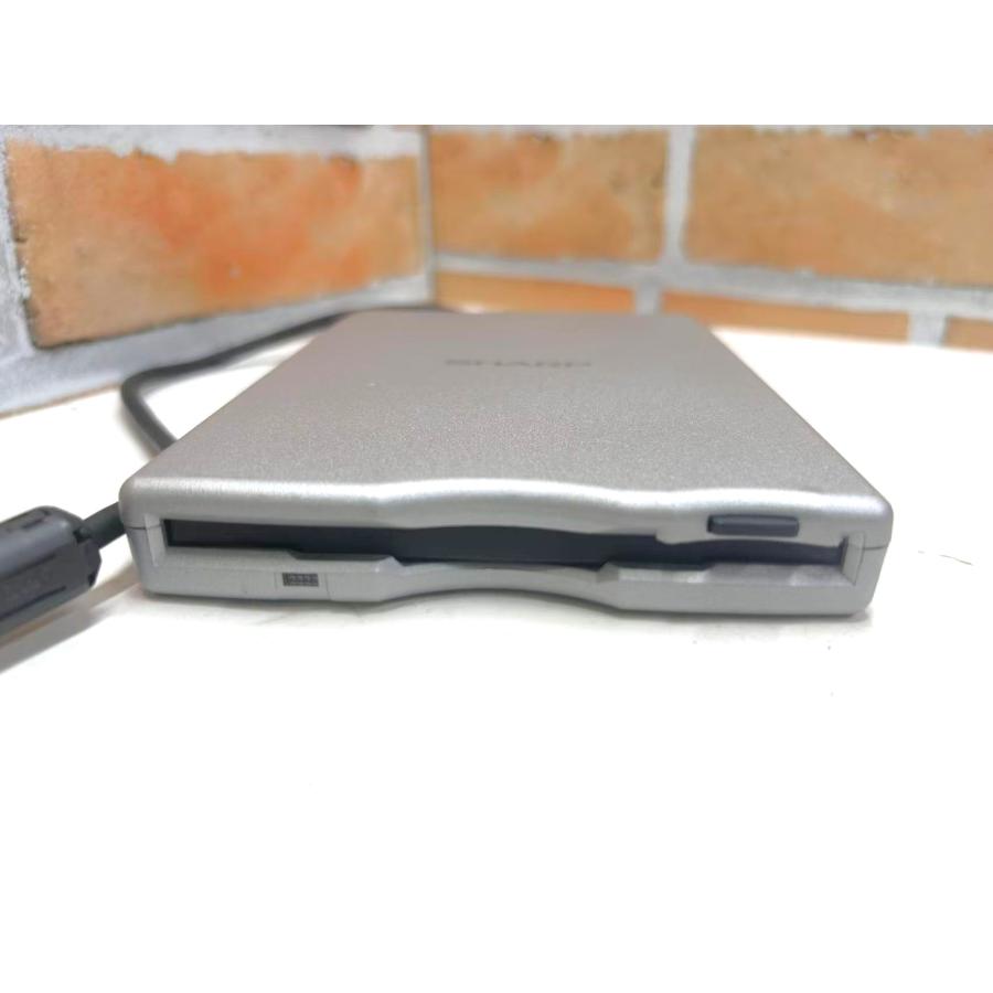 SHARP YXS1272★中古動作品★ シャープ CE-FD05 USB フロッピーディスクドライブ バスパワー USB外付型FDユニット FDD : 桜の国 - 通販 - Yahoo!ショッピング