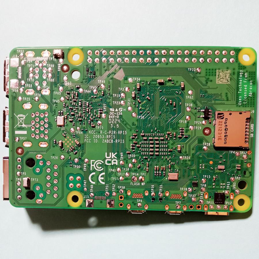 Raspberry Pi 5 (ラズベリーパイ5) 8GB ソニー英国工場製 SC1112、黒プラケース、アクティブクーラー 3点セット ...