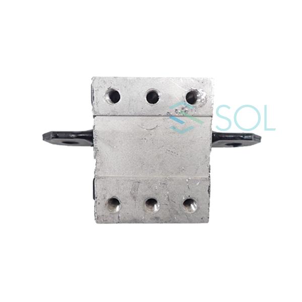 Mercedes-Benz（メルセデス・ベンツ） ベンツ W639 ミッションマウント V350 6392420013 出荷締切18時 ...