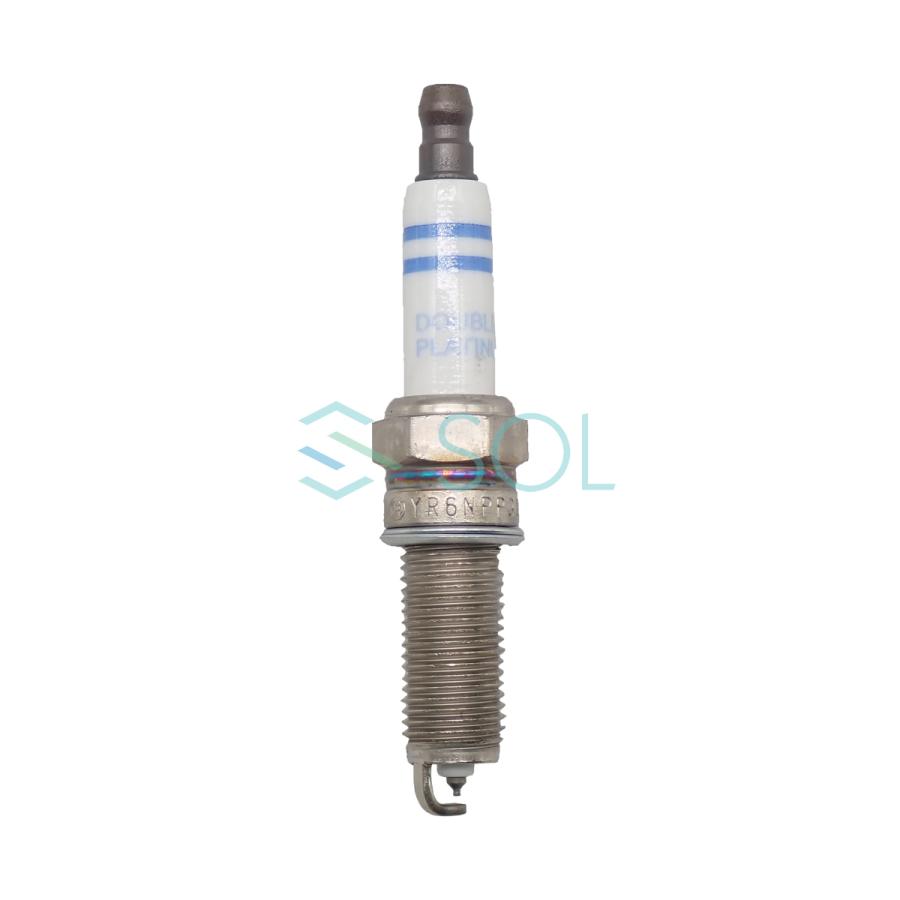 BOSCH（ボッシュ） スパークプラグ 1本 BMW E84 X1 F25 X3 F26 X4 F15 X5 F16 X6 ダブルプラチナ ...