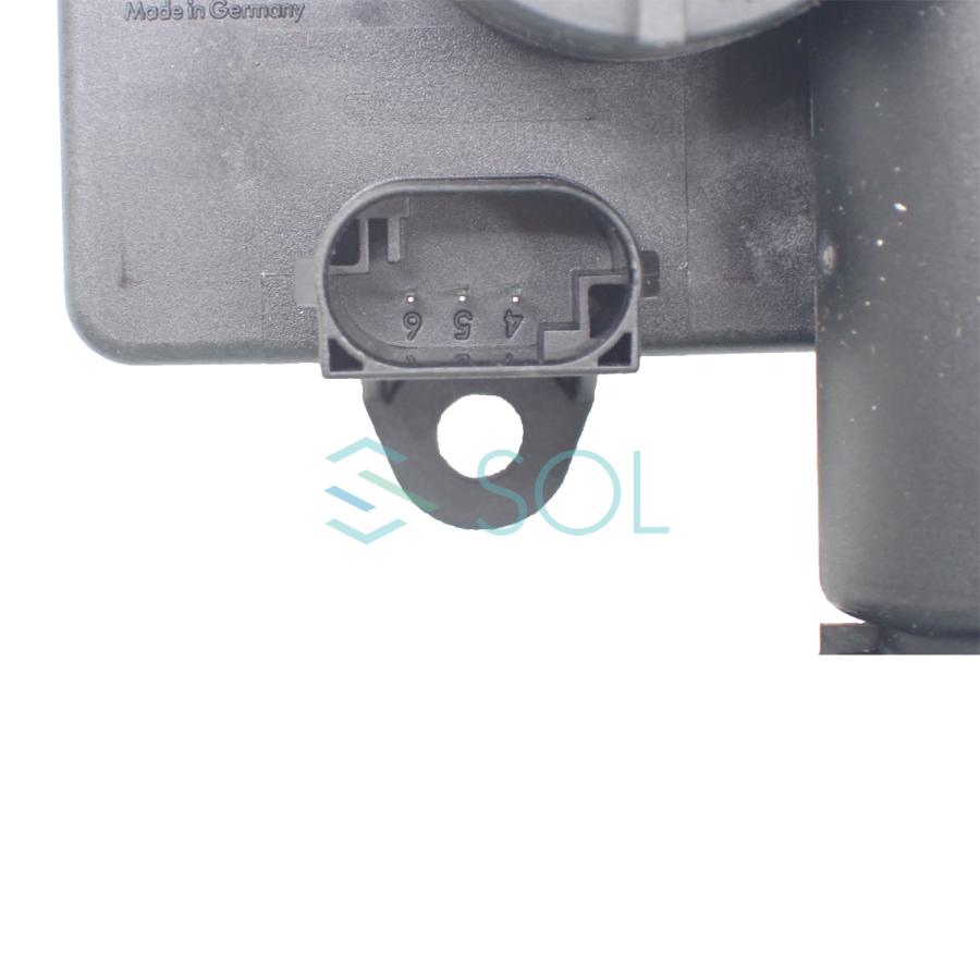 Mercedes-Benz ベンツ W639 ヒーターバルブ ウォーターバルブ 純正品 V350 0028308584 出荷締切18時 ...