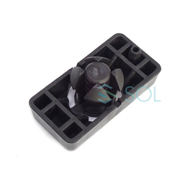 Mercedes-Benz ベンツ W168 W203 W204 ジャッキアップポイント A160 A190 C180 C200 C230 ...