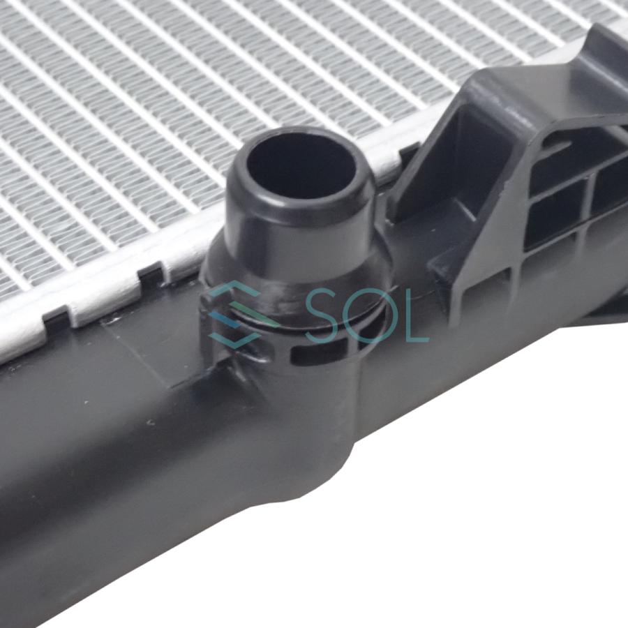 ベンツ W205 W213 W238 W257 ラジエーター ラジエター C180 C200 C220d C250 C350 C450 C43 ...