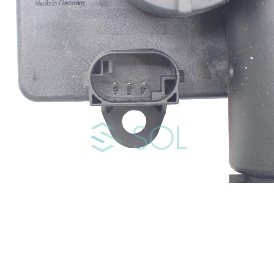 Mercedes-Benz ベンツ W639 ヒーターバルブ ウォーターバルブ 純正品 V350 0028308584 出荷締切18時 ...