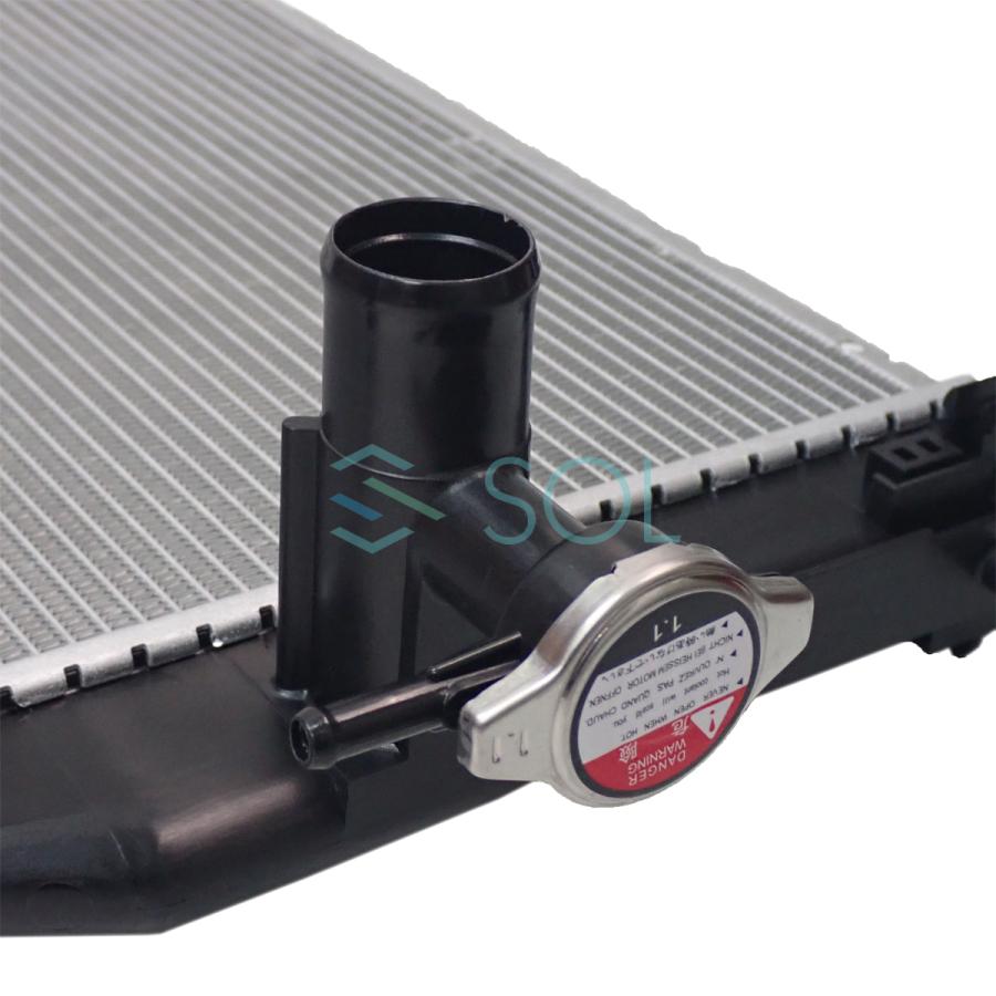 トヨタ エスクァイア ヴォクシー ノア ハイブリッド(ZWR80G) AT CVT車 ラジエーター ラジエター キャップ付 16400 ...