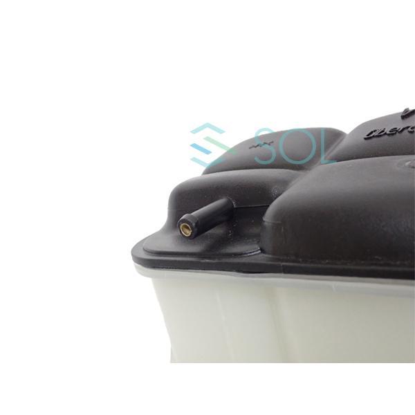 Mercedes-Benz ベンツ W202 W208 ラジエーター エクスパンションタンク リザーバータンク C200 C240 C250 ...