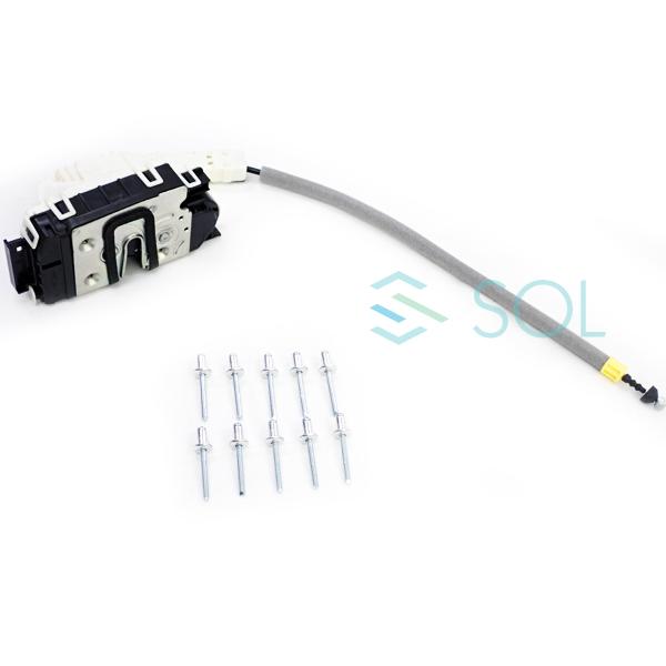 Mercedes-Benz ベンツ W204 W212 W207 フロント ドアロックモジュール 右側 C180 C200 C250 C300 ...