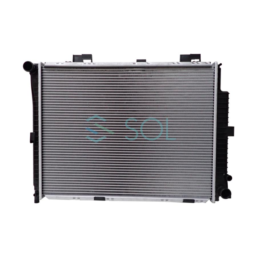 Mercedes-Benz ベンツ Eクラス W210 E430 ラジエーター ラジエター 冷却装置 2105001203 ...