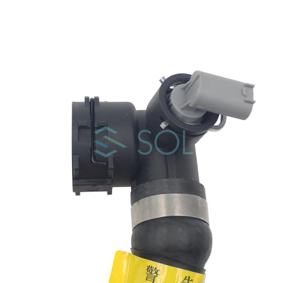 Mercedes-Benz 【特価品】ベンツ W222 W217 ウォーターホース (ウォーターポンプ〜スイッチオーバーバルブ) S320 ...