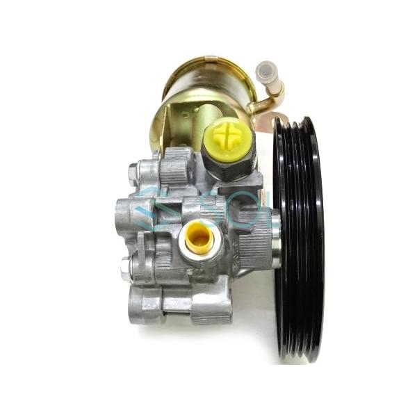 トヨタ ファンカーゴ(NCP20 NCP21) イスト(NCP61 NCP60) ポルテ(NNP11 NNP10) ステアリングポンプ ...