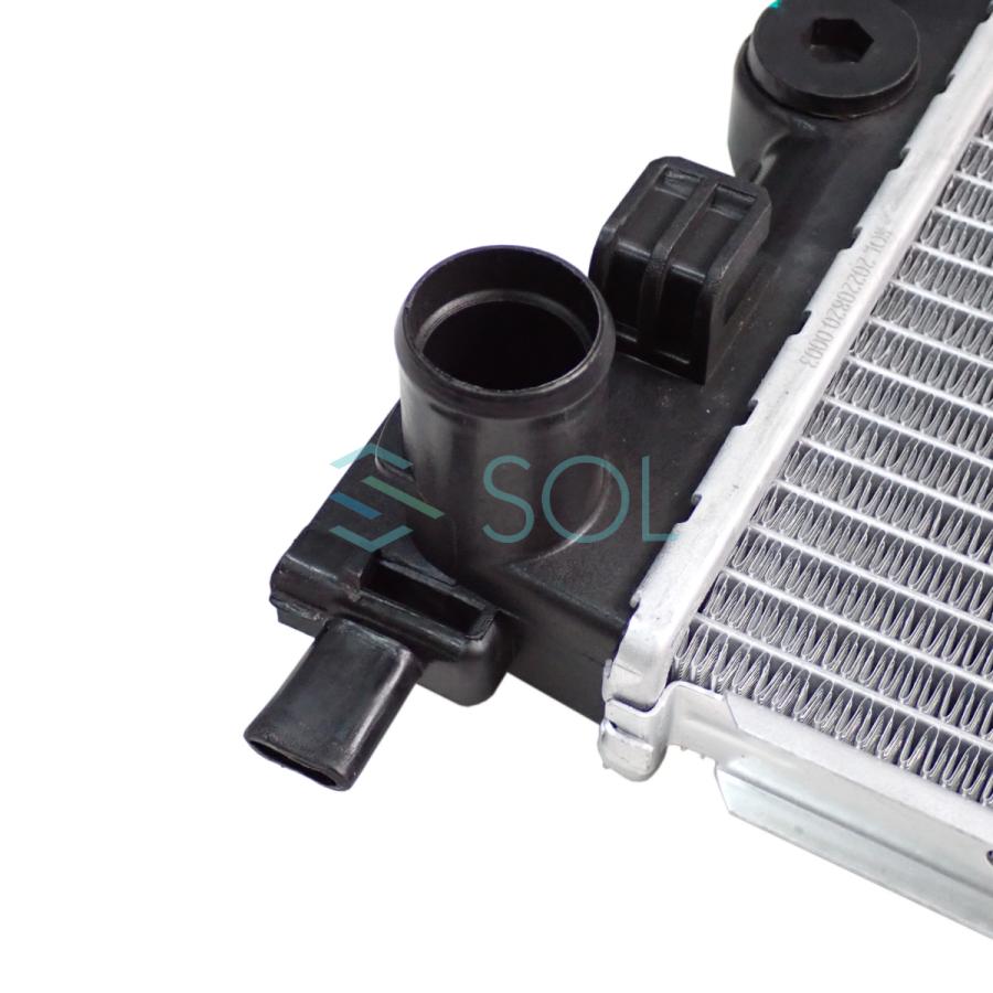 フォルクスワーゲン（Volkswagen） VW ワーゲン ポロ5 6R 6C ラジエーター ラジエター 冷却装置 6R0121253A 18 ...