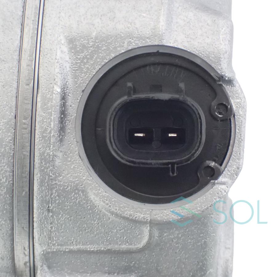 トヨタ ハイエース TRH226K TRH226S エアコンコンプレッサー ACコンプレッサー コア返却不要 18時まで即日出荷 ...